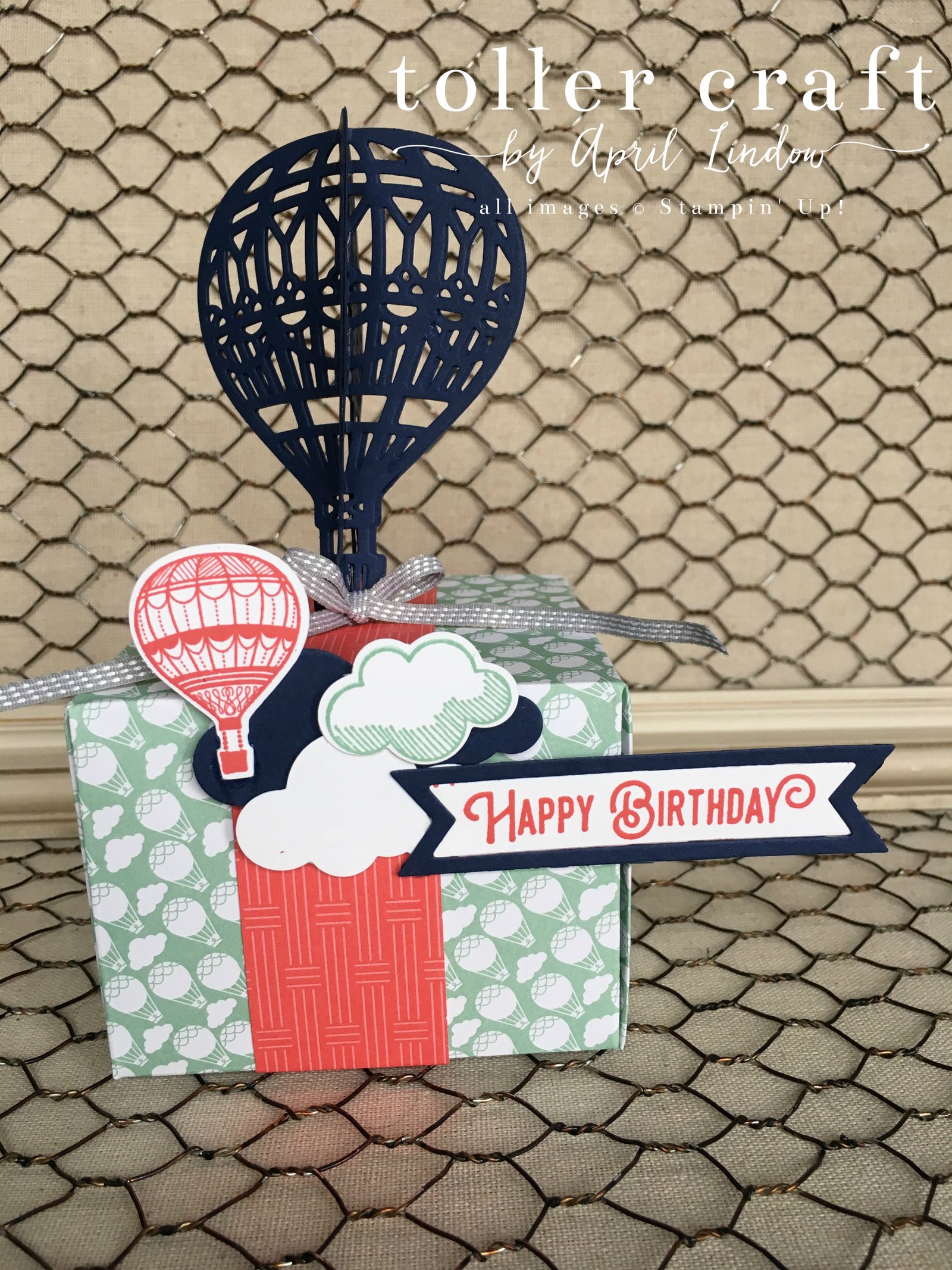 Lift Me Up Gift Box